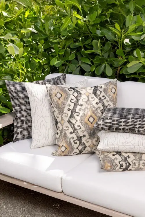 Elaine Smith Synchronize Dimensional Chenille Indoor & Outdoor Woven Accent Pillow