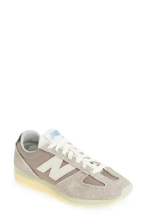 NEW BALANCE 471 Sneaker - Arid Stone/ Raincloud