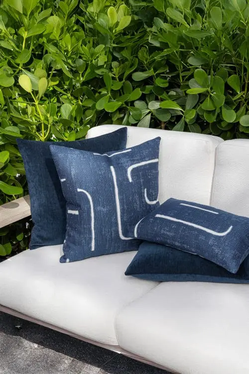 Elaine Smith Luxe Velour Plush Chenille Indoor & Outdoor Woven Accent Pillow