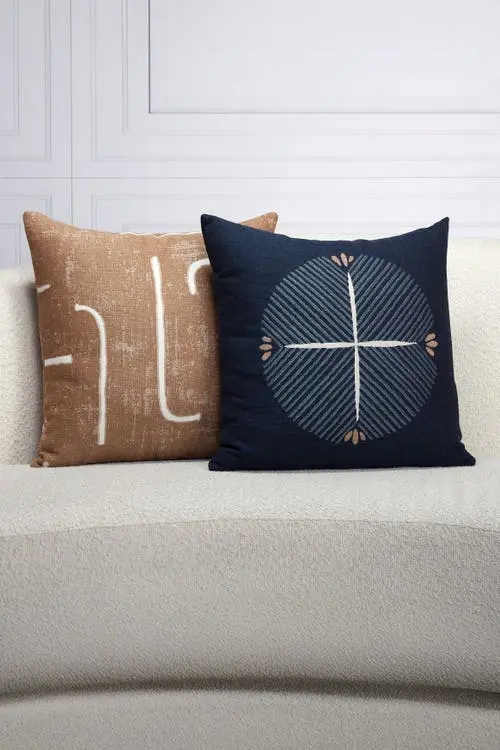 Elaine Smith Direction Indoor & Outdoor Woven Accent Pillow