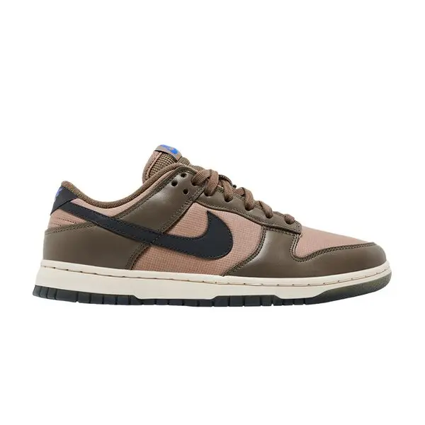 Nike Dunk Low Sneakers - Brown