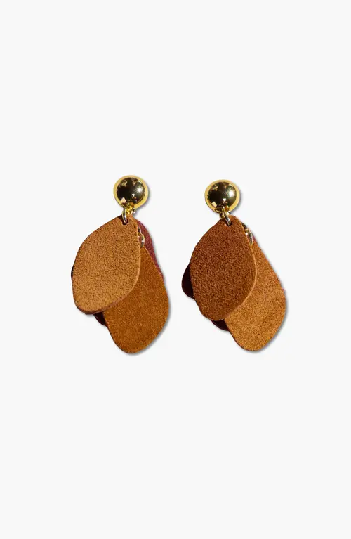 NICKEL & SUEDE Weston Leather Stud Earrings - Chestnut/silver