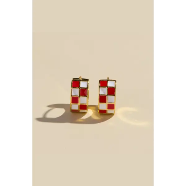 NICKEL & SUEDE Checkered Enamel Huggie Earrings - Red/white Checkered