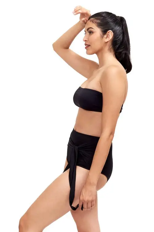 SAUIPE Giovanna Bandeau Bikini Top - Black