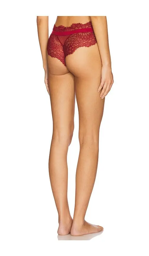 THISTLE AND SPIRE Minna Thong In Red,burgundy - Ruby
