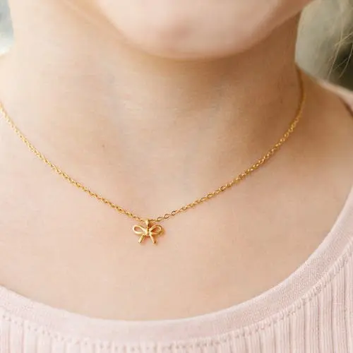 PIP POP Bow Pendant Necklace