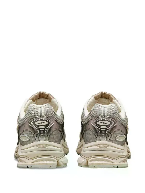 Saucony Progrid Triumph 4 Panelled Sneakers - Neutrals