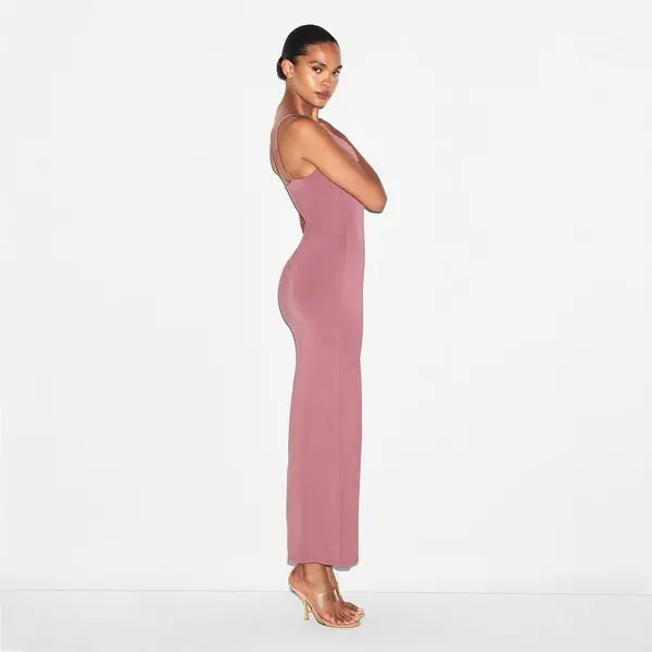 SKIMS Smooth Layers Scoop Neck Long Dress - Redwood