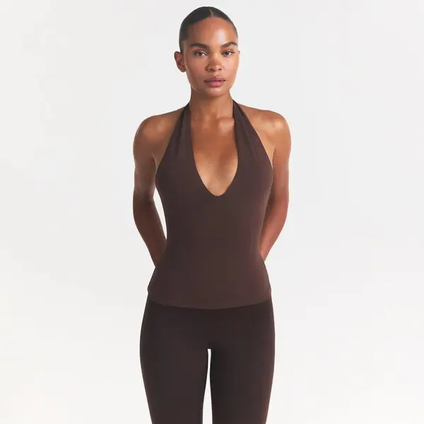 SKIMS Plunge Halter Top With Interior Shelf Bra - Cocoa