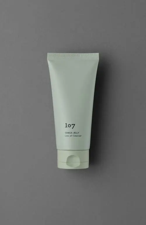 107 Chaga Jelly Low Ph Cleanser - None