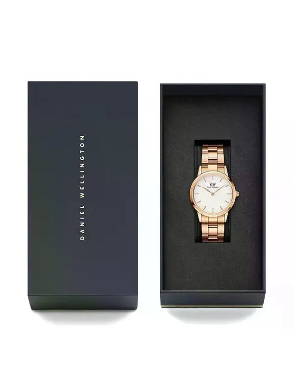 DANIEL WELLINGTON Iconic Link 32mm Watch