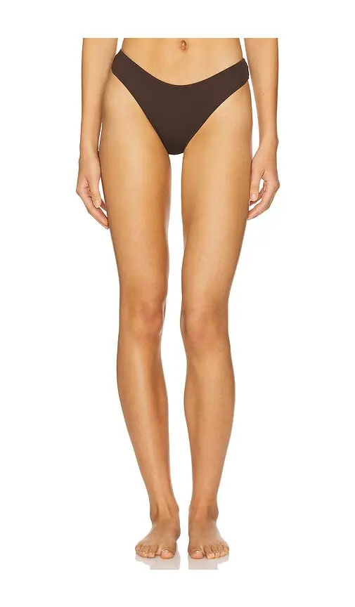 WeWoreWhat Classic Scoop Bikini Bottom - Mahogany