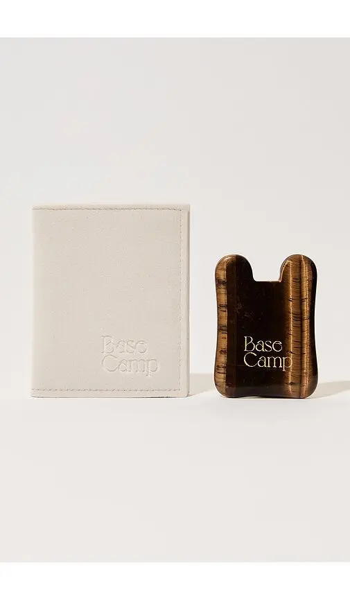 BASE CAMP BEAUTY Tiger's Eye Gua Sha Lifting Tool In Brown