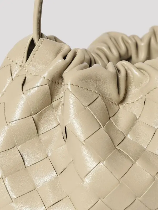 Bottega Veneta Dustbag Intrecciato Calfskin Bucket Bag With Drawstring - Ecru