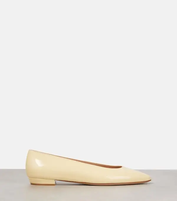 GIANVITO ROSSI Amelia 15 Leather Ballet Flats - Beige