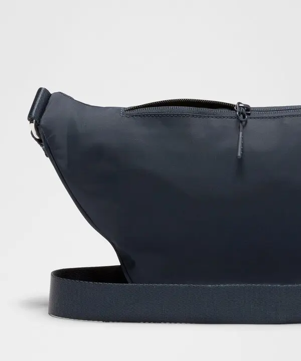 Lululemon City Essentials Belt Bag 3l