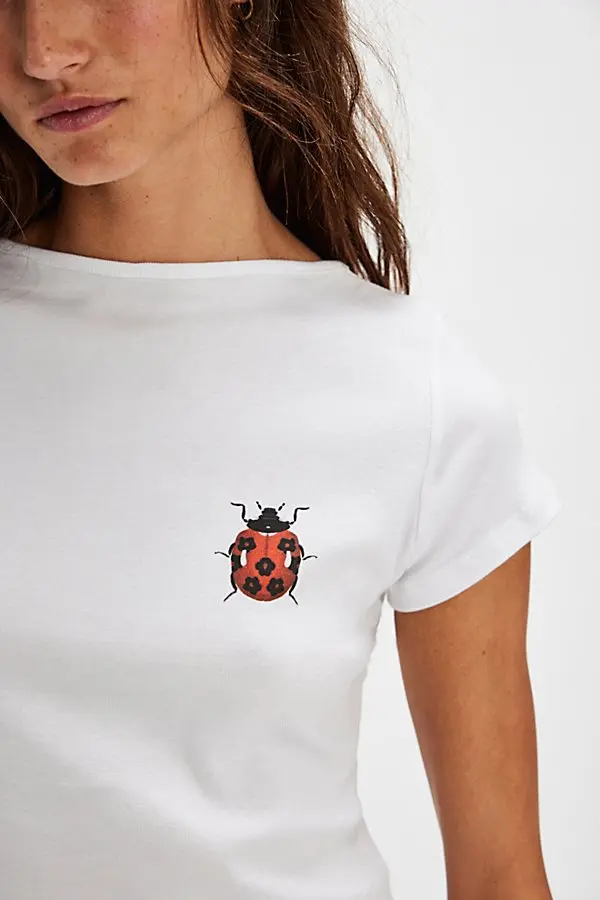 Free People Lisa Says Gah Alex Tee In Ladybugs - 49% Off