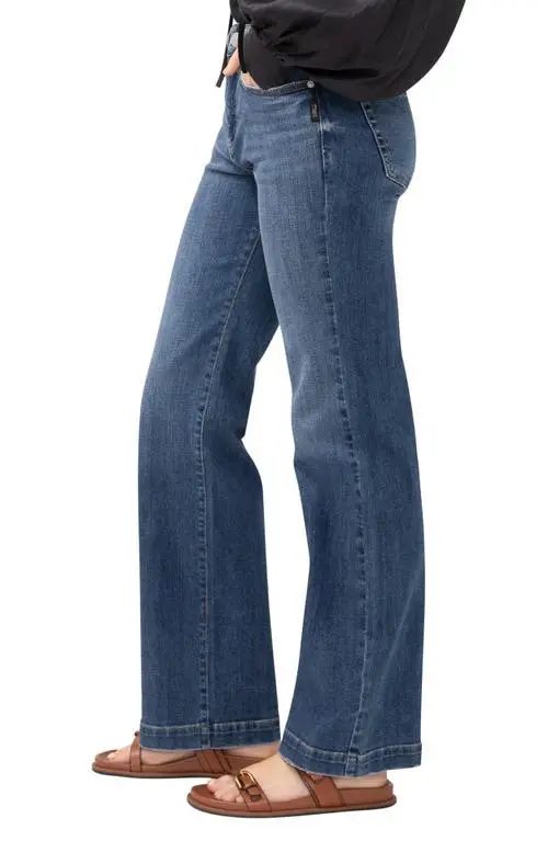 SILVER JEANS CO. Avery Curvy Relaxed Straight Leg Trouser Jeans
