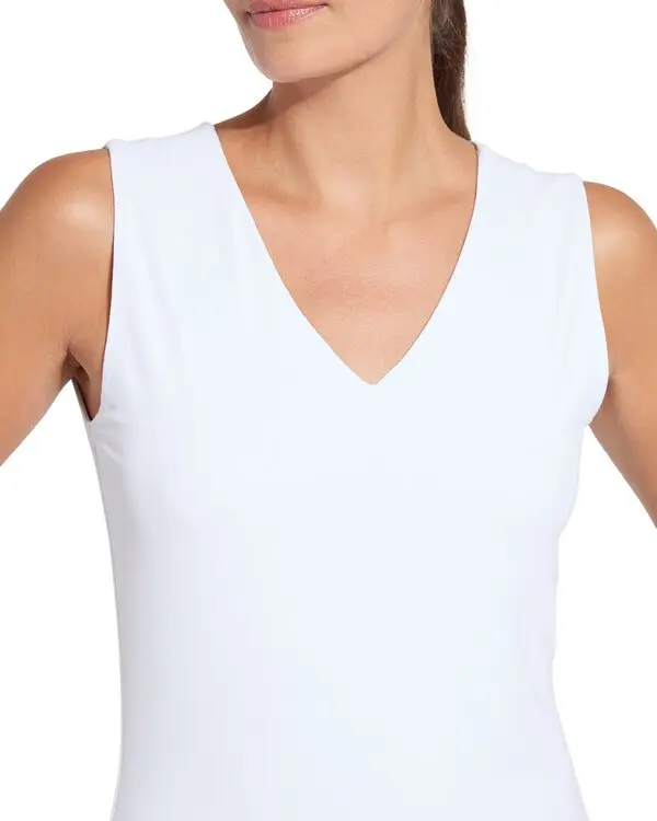 Lyssé Essential V-neck Shell