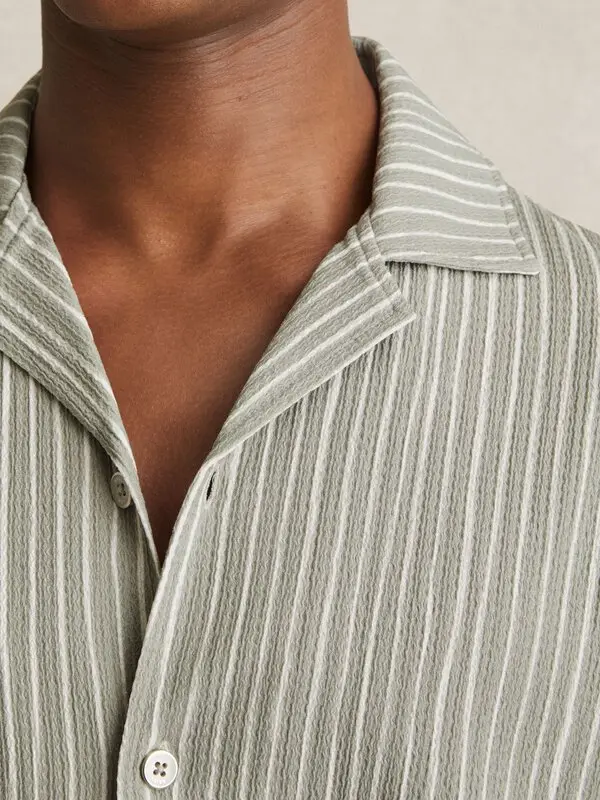 REISS Max Textured Stripe Cuban Collar Shirt - Sage/white