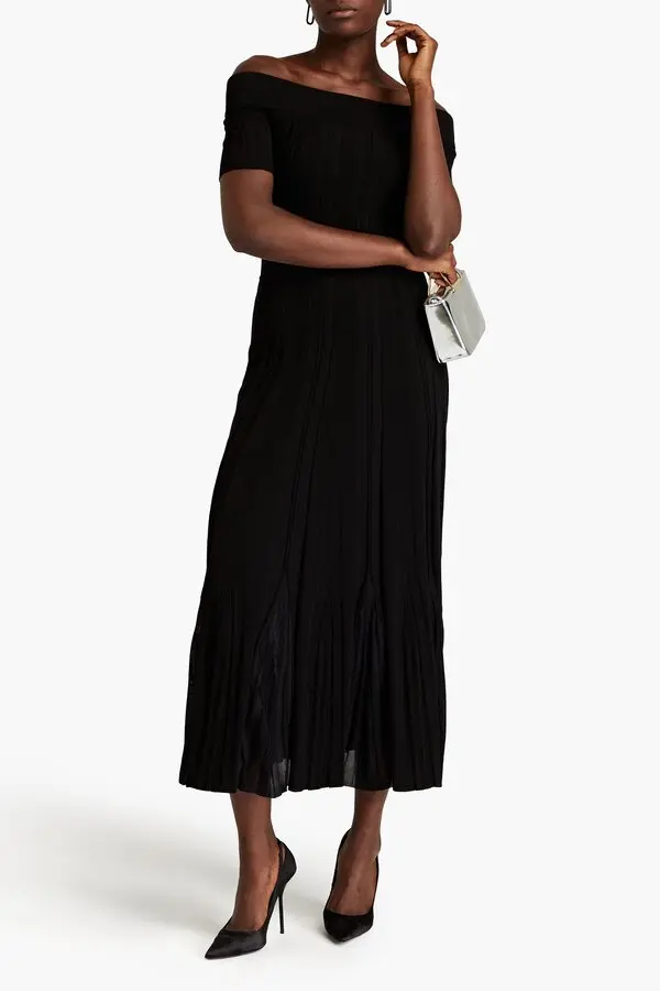 Alexander McQueen Off-the-shoulder Ribbed Midi Dress