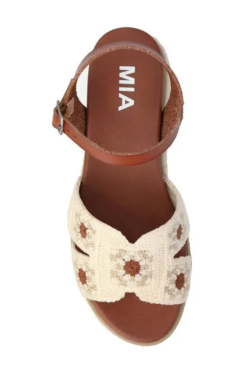 Mia Platform Sandal