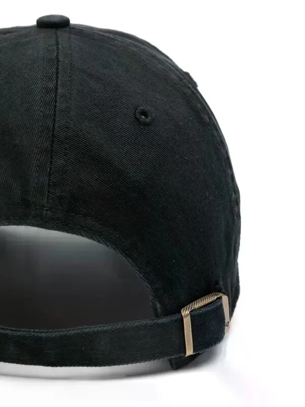 SPORTY & RICH La Cap