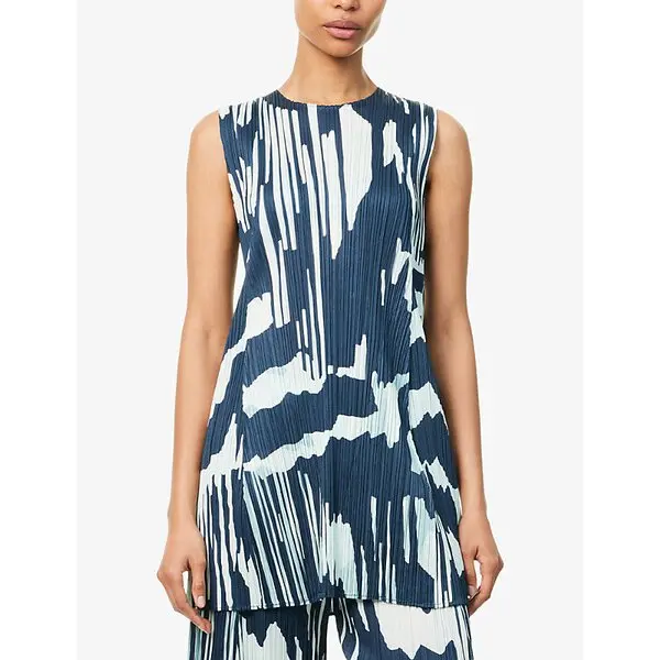 Issey Miyake Refraction Abstract-Print Pleated Knitted Tunic Top 