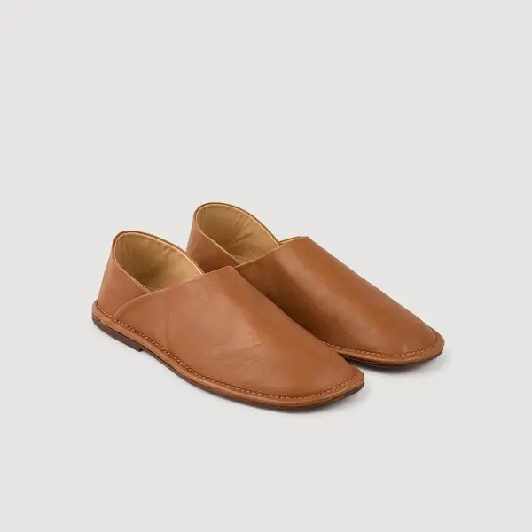 Sandro Grained Leather Slippers - Camel