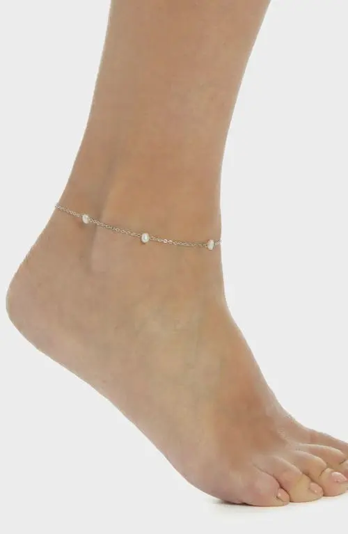 Moran Freshwater Pearl Station Chain Anklet In Silver 40