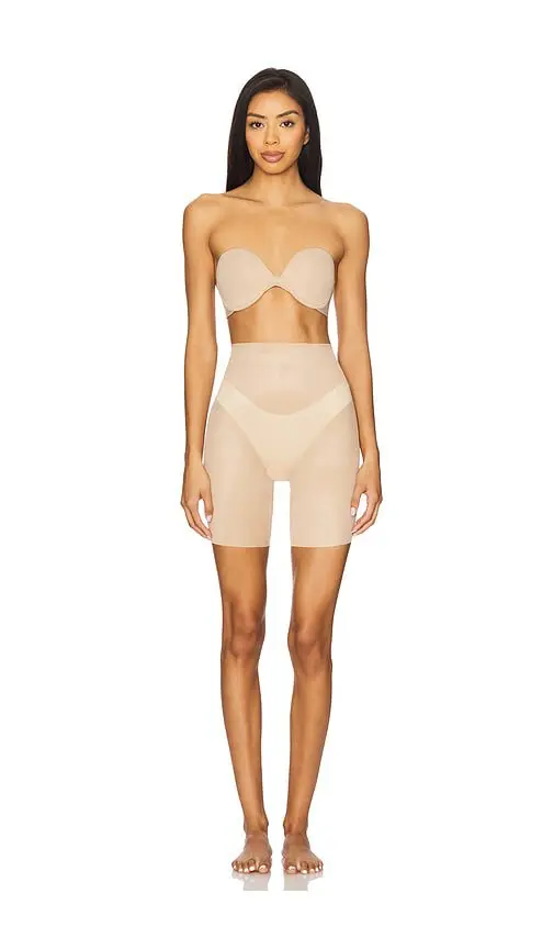 Commando Featherlight Control Short - Beige
