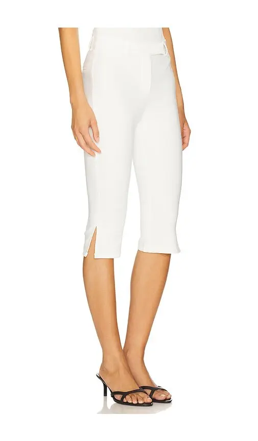Superdown Harlow Capri