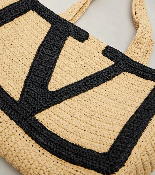 Valentino Garavani Viva Superstar Large Crochet Tote - Beige