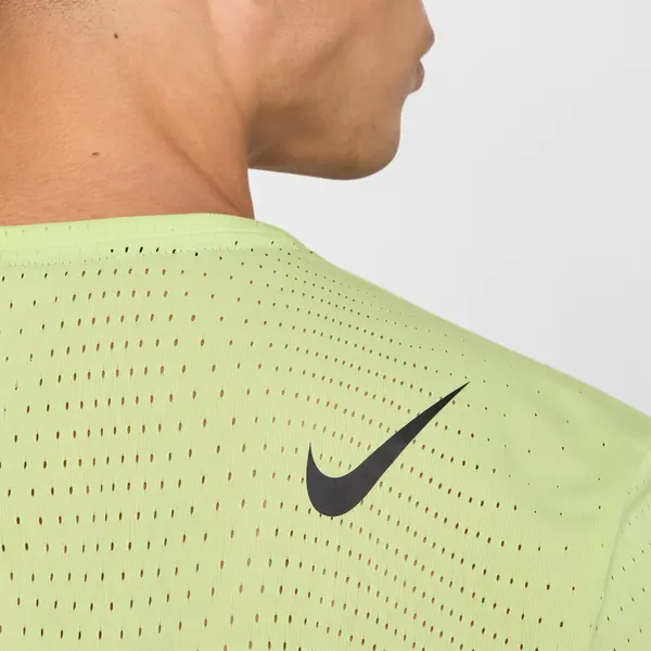 Nike Aeroswift Dri-fit Adv Short-sleeve Running Top - Yellow