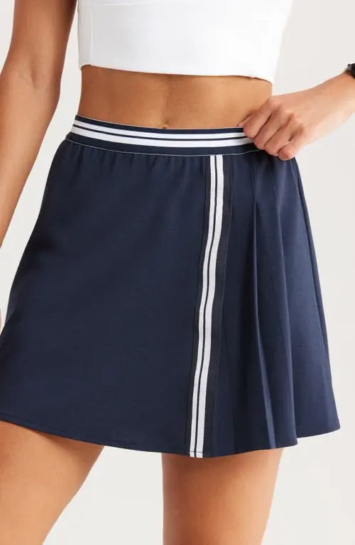 RECESS PICKLEBALL X ZELLA Recess X Zella Maggie Pleated Skort - Navy Sapphire