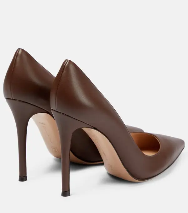 GIANVITO ROSSI 105 Leather Pumps - Brown