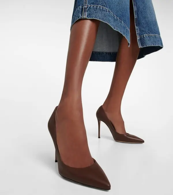 GIANVITO ROSSI 105 Leather Pumps - Brown