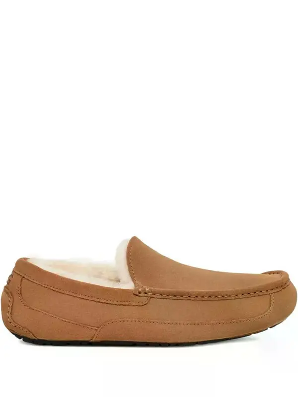 UGG Ascot Slippers - Brown