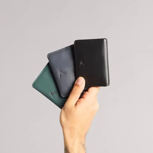 TROUBADOUR Flip Wallet - Livid Green
