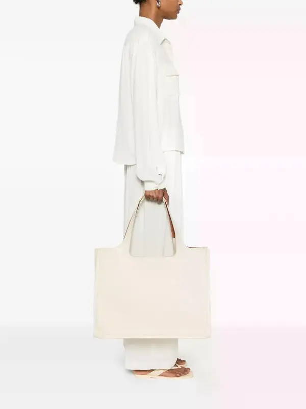 THEMOIRE Morea Tote Bag