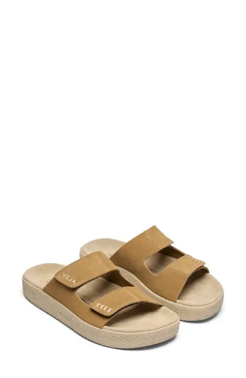 VEJA Etna Slide Sandal - Tent Almond