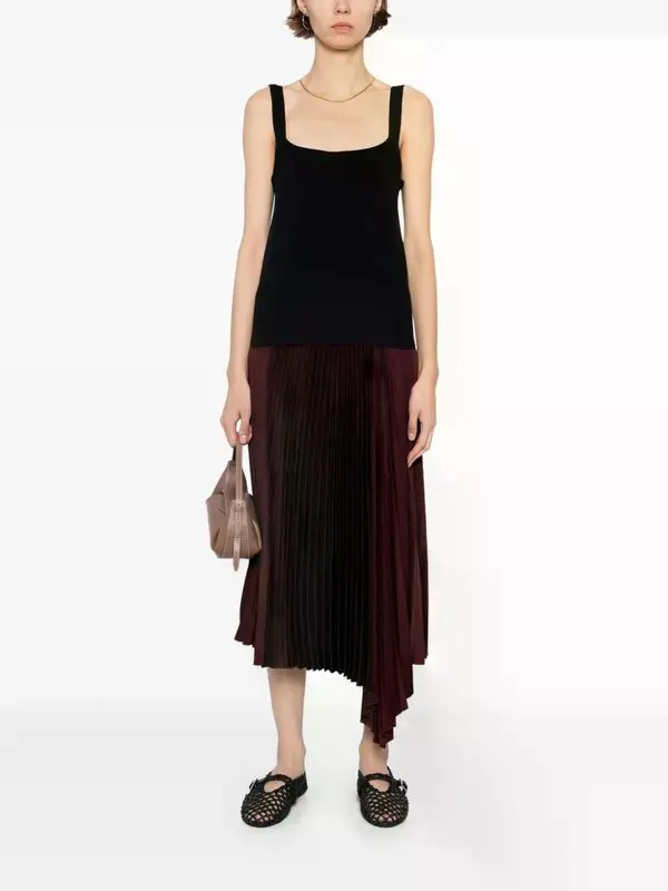 AGNES B. Fine-knit Top