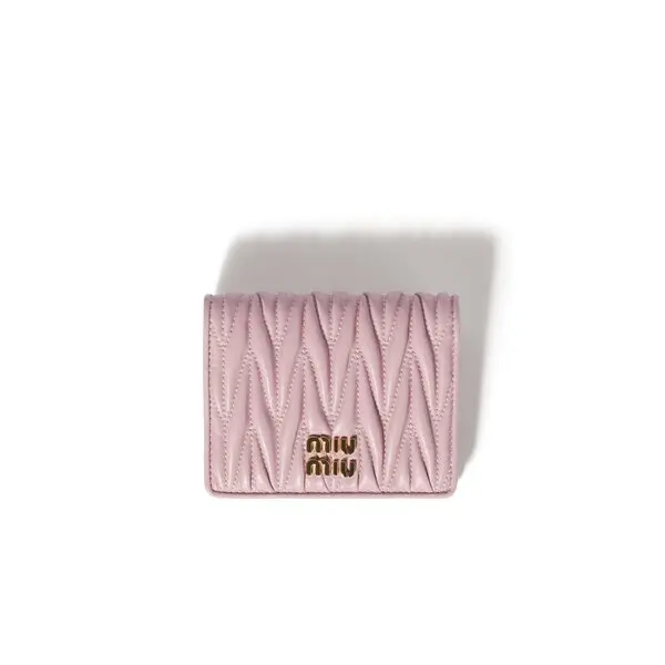 Miu Miu Small Matelassé Nappa Leather Wallet - Alabaster Pink