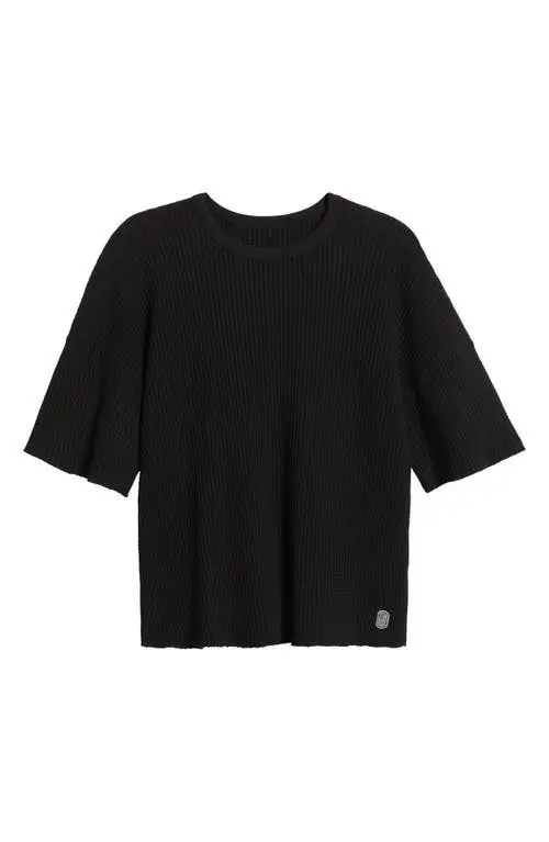 STANDARD ISSUE Oversize Thermal Knit T-shirt - Black