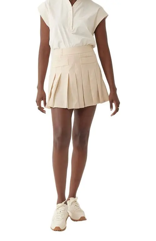 HONORS The Pleated Skort - Sand