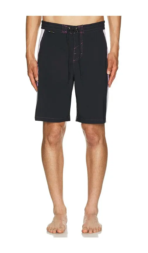 DARK SEAS Allen Boardshort - Black