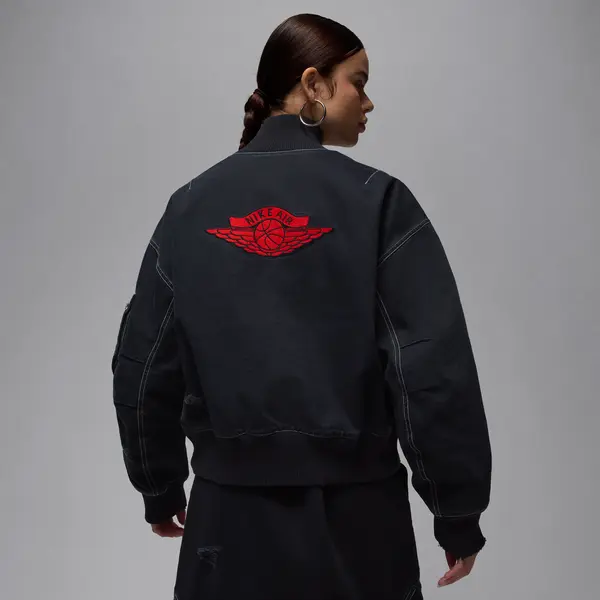 ナイキ　ジョーダン　レネゲードレアエアジャケット Jordan Renegade Rare Air Jacket In Black - 30% Off | Editorialist