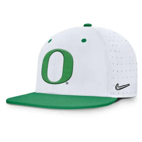 Nike Oregon Ducks On-field Dugout True Performance Fitted Cap - White