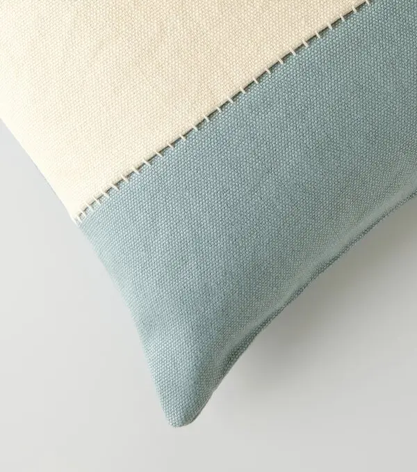 Etro Pegaso Embroidered Linen Cushion - Blue