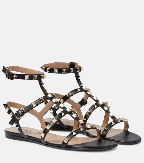Valentino Garavani Rockstud Leather Sandals - Black